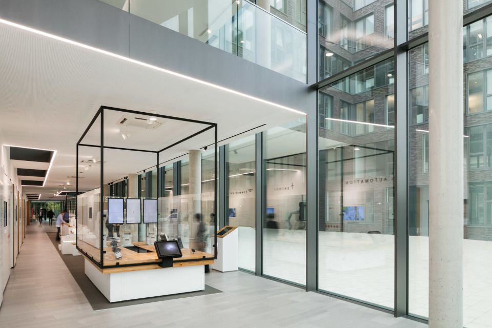 Headquarter Mitsubishi Electric Europe - Architekturobjekte - heinze.de