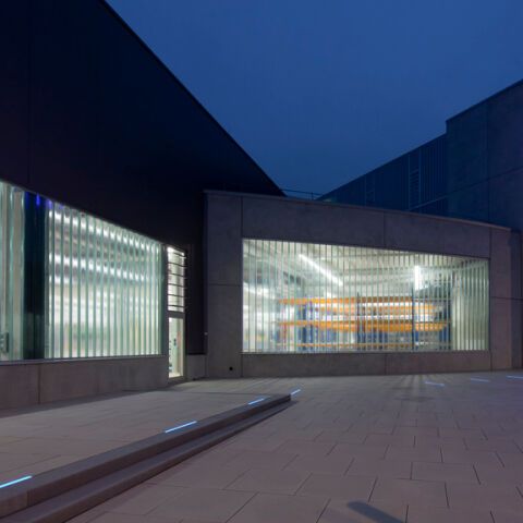 Pilkington Profilit™-Profilbauglas | Pilkington Bauglasindustrie ...