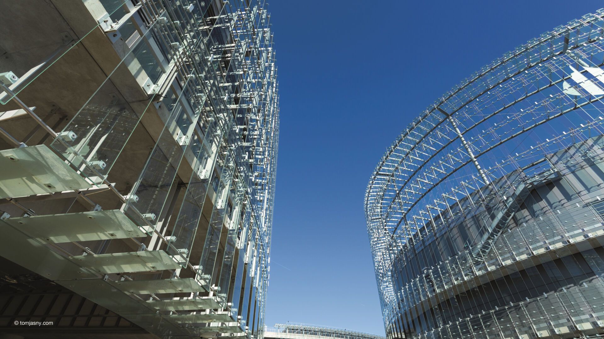 Stabsysteme und Verankerungen für Tragkonstruktionen | Leviat - heinze.de